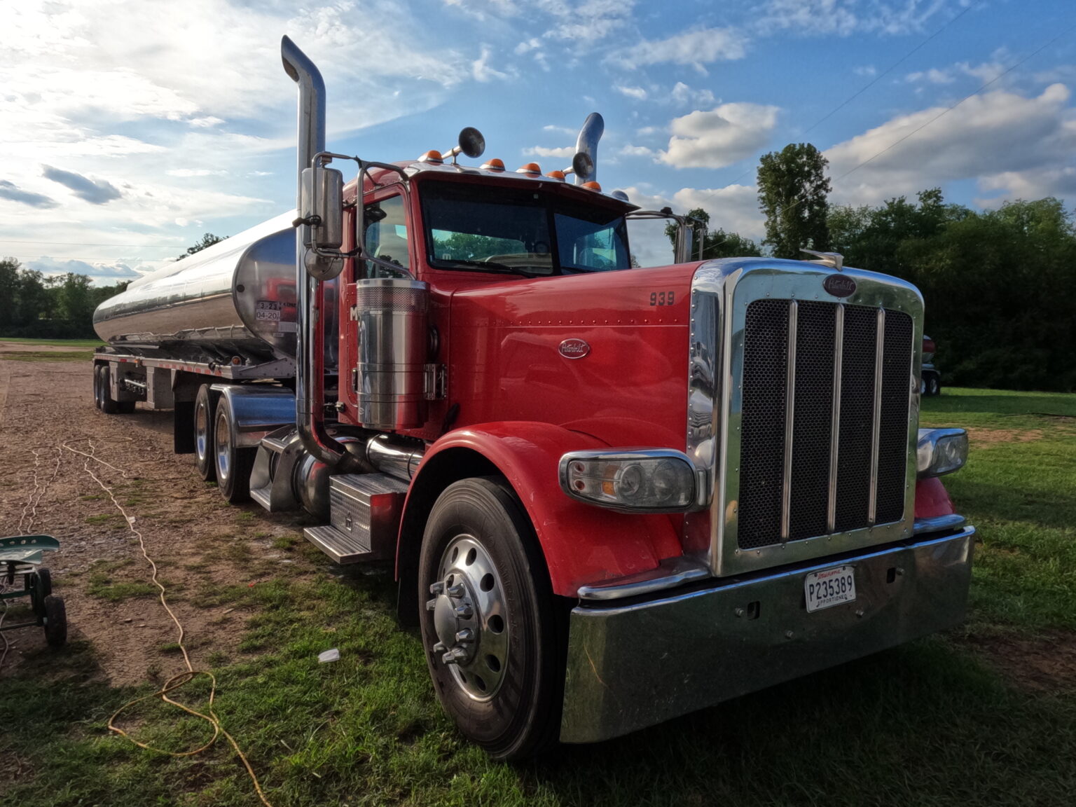 Tanker Aluminum Polishing - EXQUISITEMAD® Auto Detailing, Aviation ...
