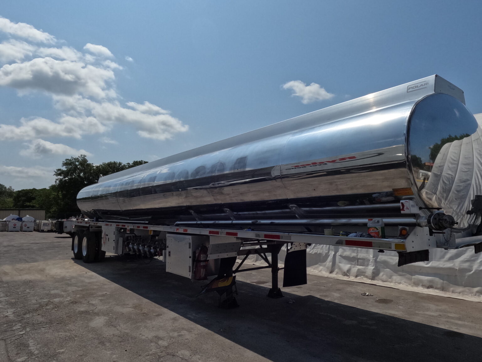 Tanker Aluminum Polishing - EXQUISITEMAD® Auto Detailing, Aviation ...