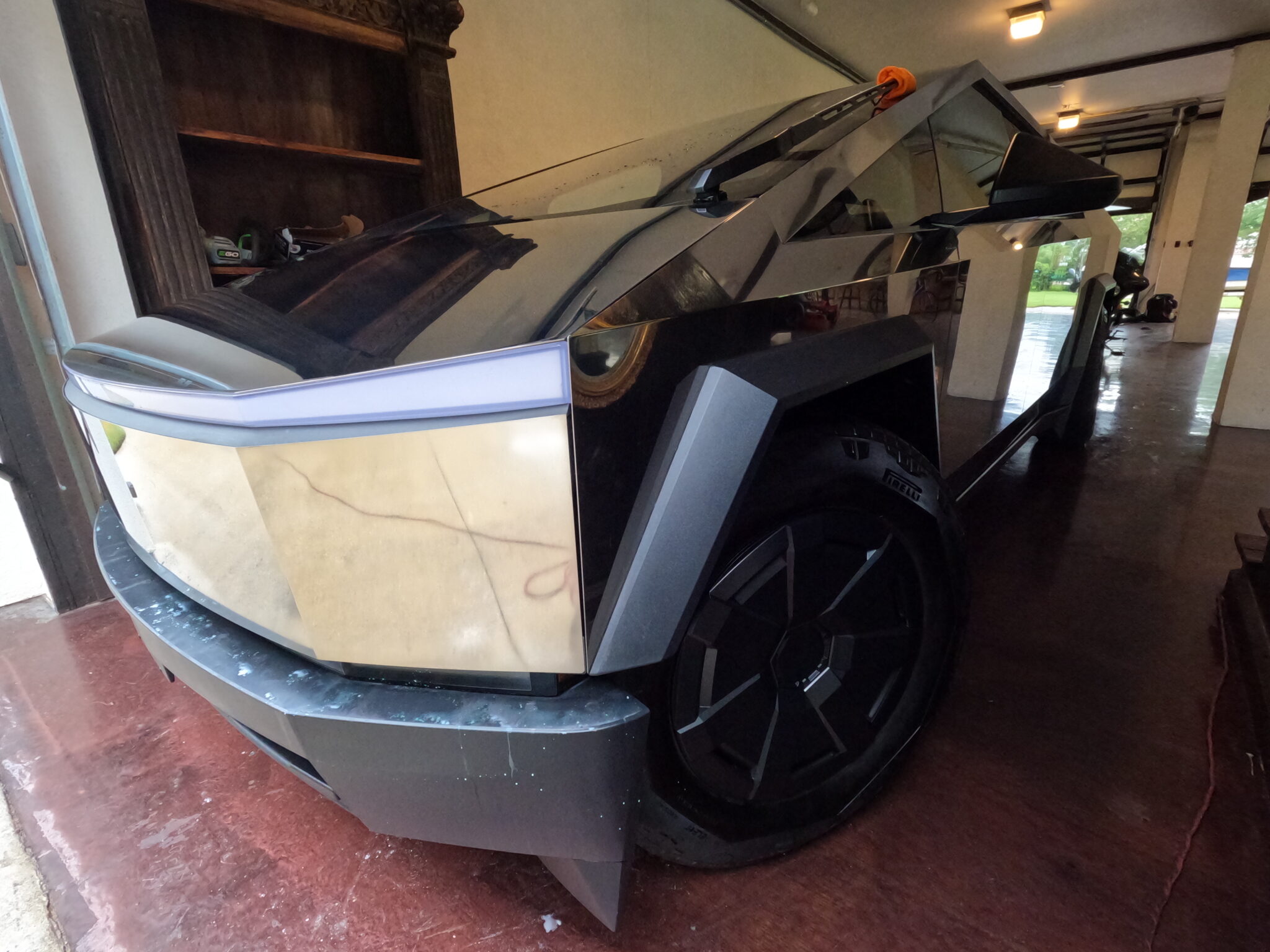 Cybertruck Stainless Steel Polishing | EXQUISITEMAD® Mirror Finish Services